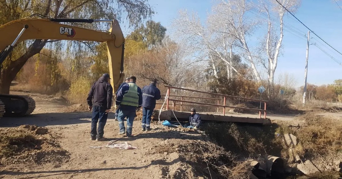 Puente a la isla Jordán: avanza la reconstrucción de una vía clave en ...