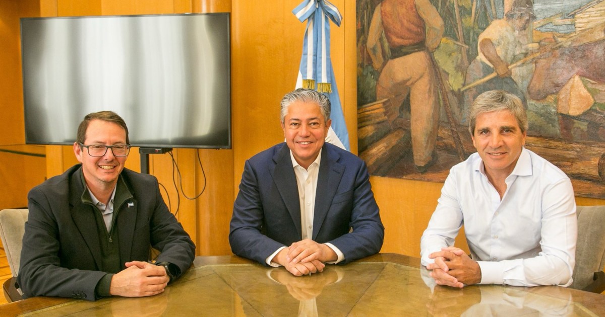 Rolando Figueroa y Luis Caputo se reunieron este viernes: «Neuquén ...