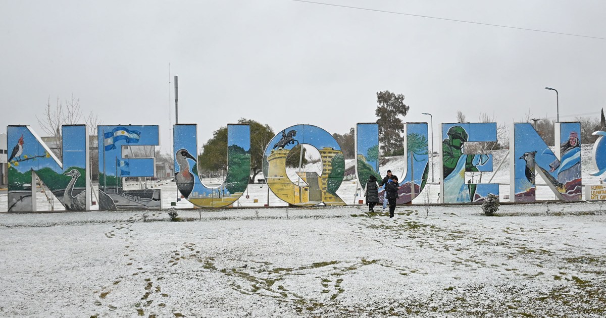 Nackt frau mazie's warm personality and supple body made