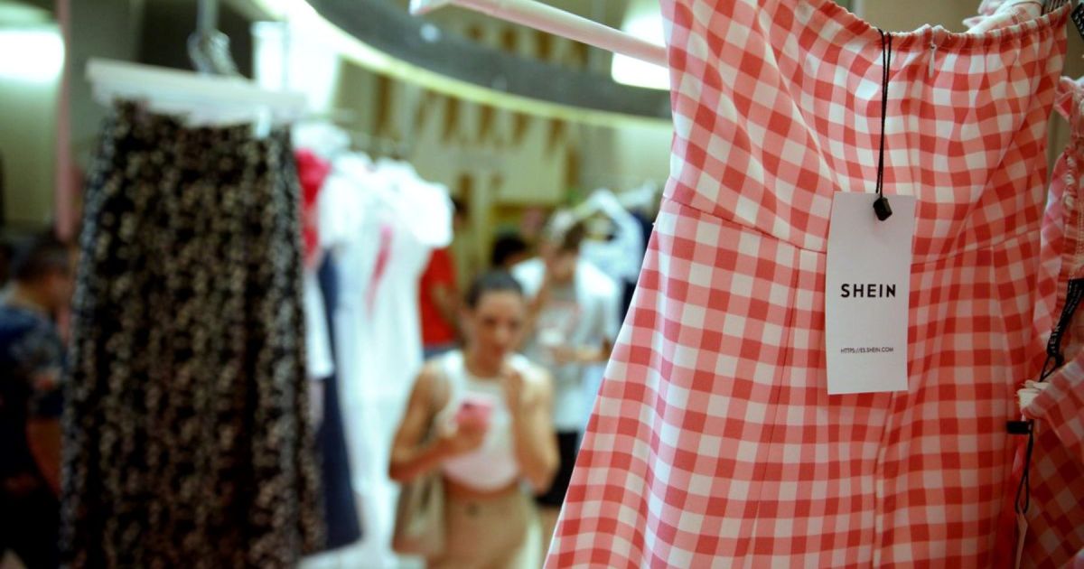 Mom jordi after freshening up, she joined me in the big,