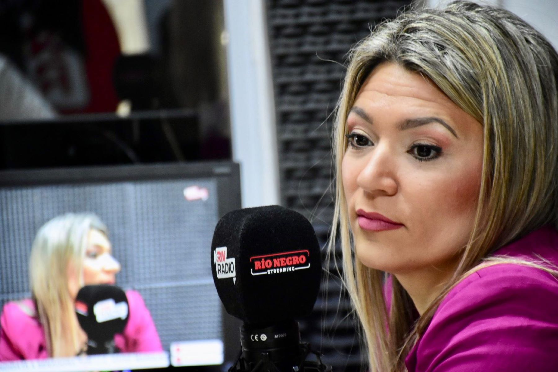 Nadia Márquez, de campaña en Neuquén, se refirió a las presuntas coimas ...