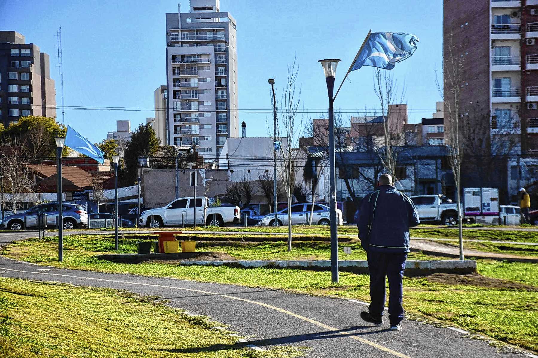 Sigue sin letras el Parque Jaime de Nevares en Neuquén - Diario Río Negro