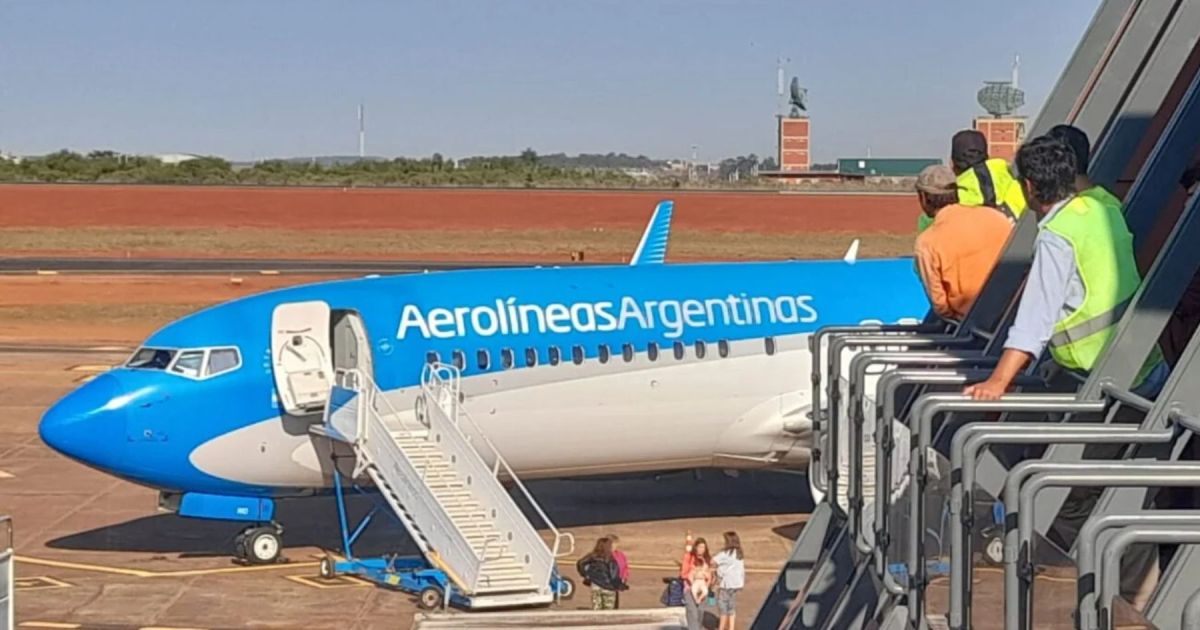 Aerolíneas Argentinas tomó medidas y dejó en tierra ocho aviones tras ...