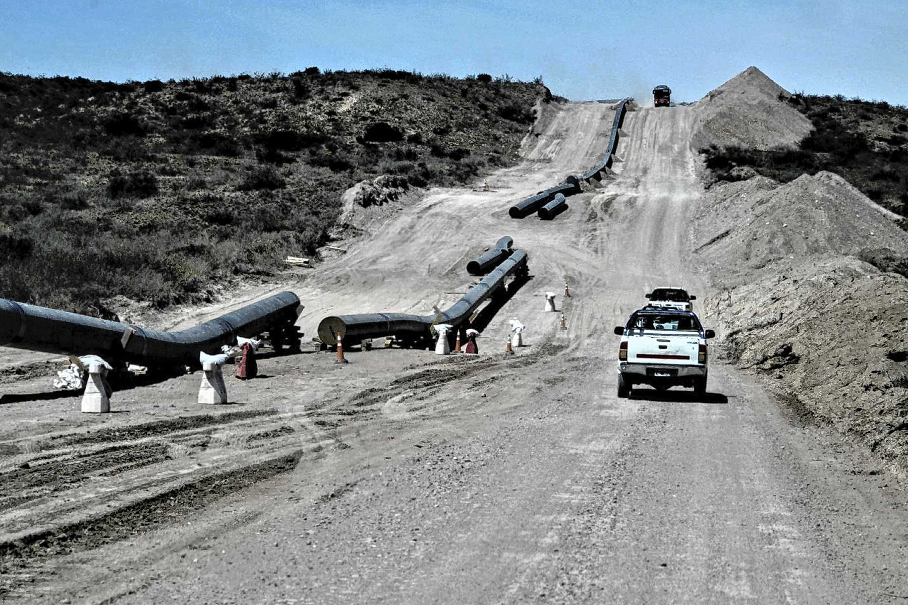 Fotogalería | El avance del Oleoducto Vaca Muerta Sur: soldaduras, récords y el inicio de la ...