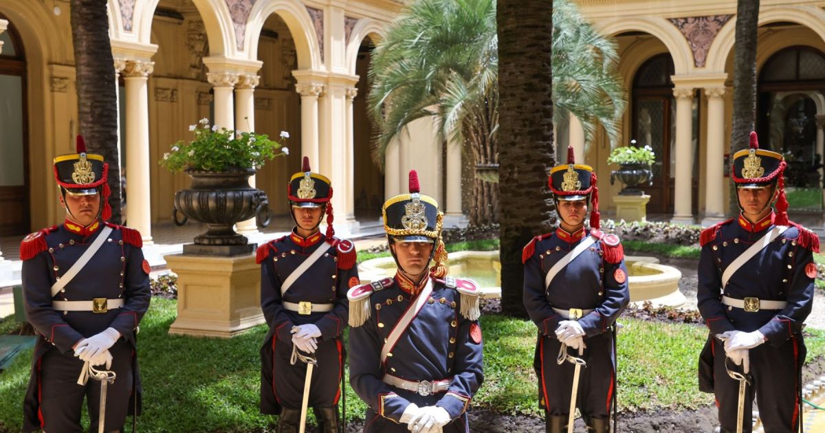 Con un mensaje de «paz y esperanza», la Casa Rosada difundió un video ...