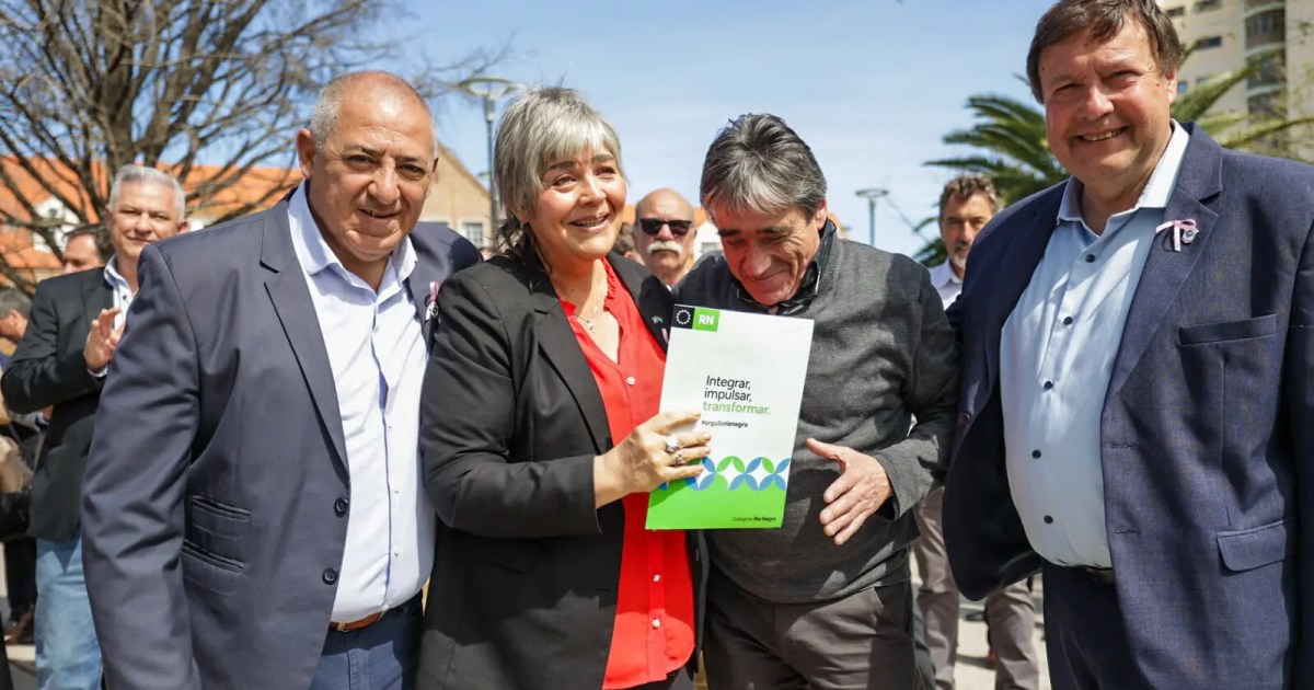 Educación avanza en cambios de funcionarios y abre la “reestructuración ...