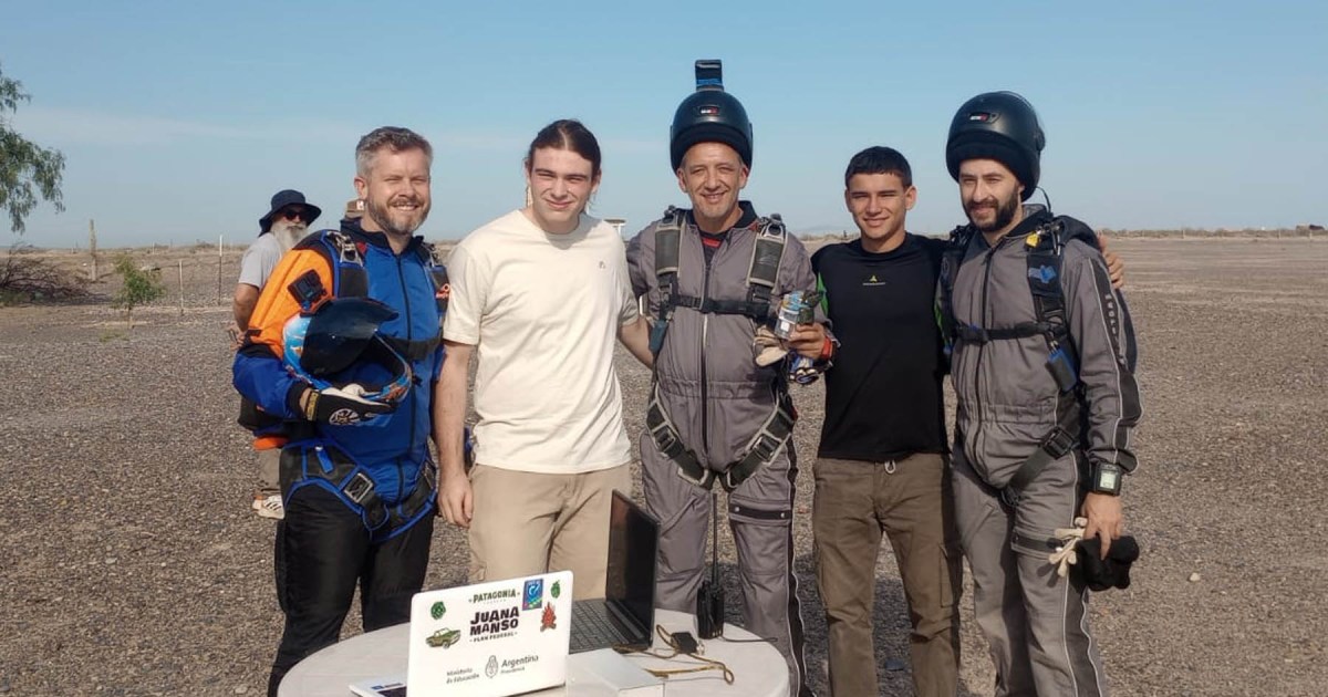 Con 18 años fabricó un mini satélite y lo lanzó desde el aeroclub de ...