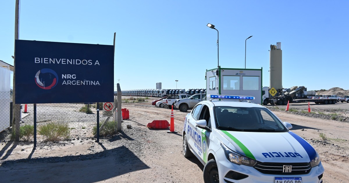 Entraron armados, maniataron al sereno y escaparon con dos vehículos ...