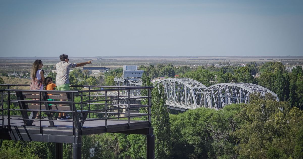 Viedma se prepara para la Fiesta Nacional del Río y se posiciona como ...