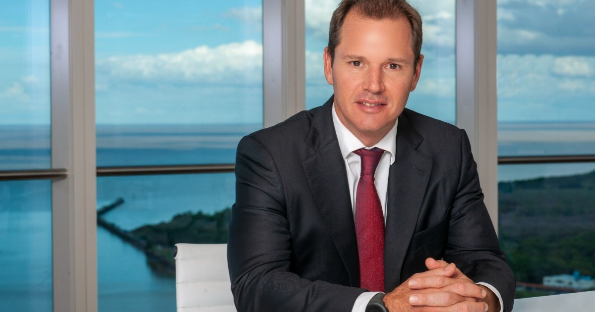 Del fútbol a las renovables: Jorge Brito reasumió la presidencia de ...