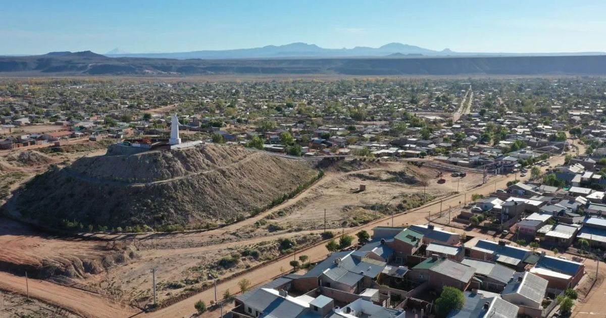 Tenía un arma robada y quedó detenido en Rincón de los Sauces: tenía ...