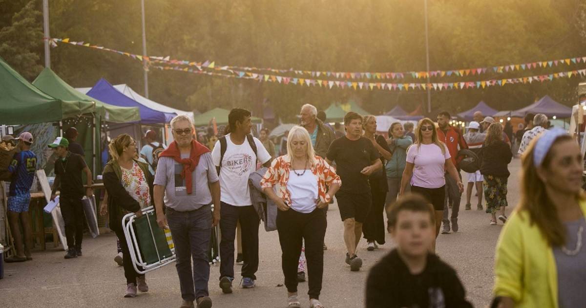 Todo listo para la Fiesta Nacional del Río en Viedma: quiénes suben al ...