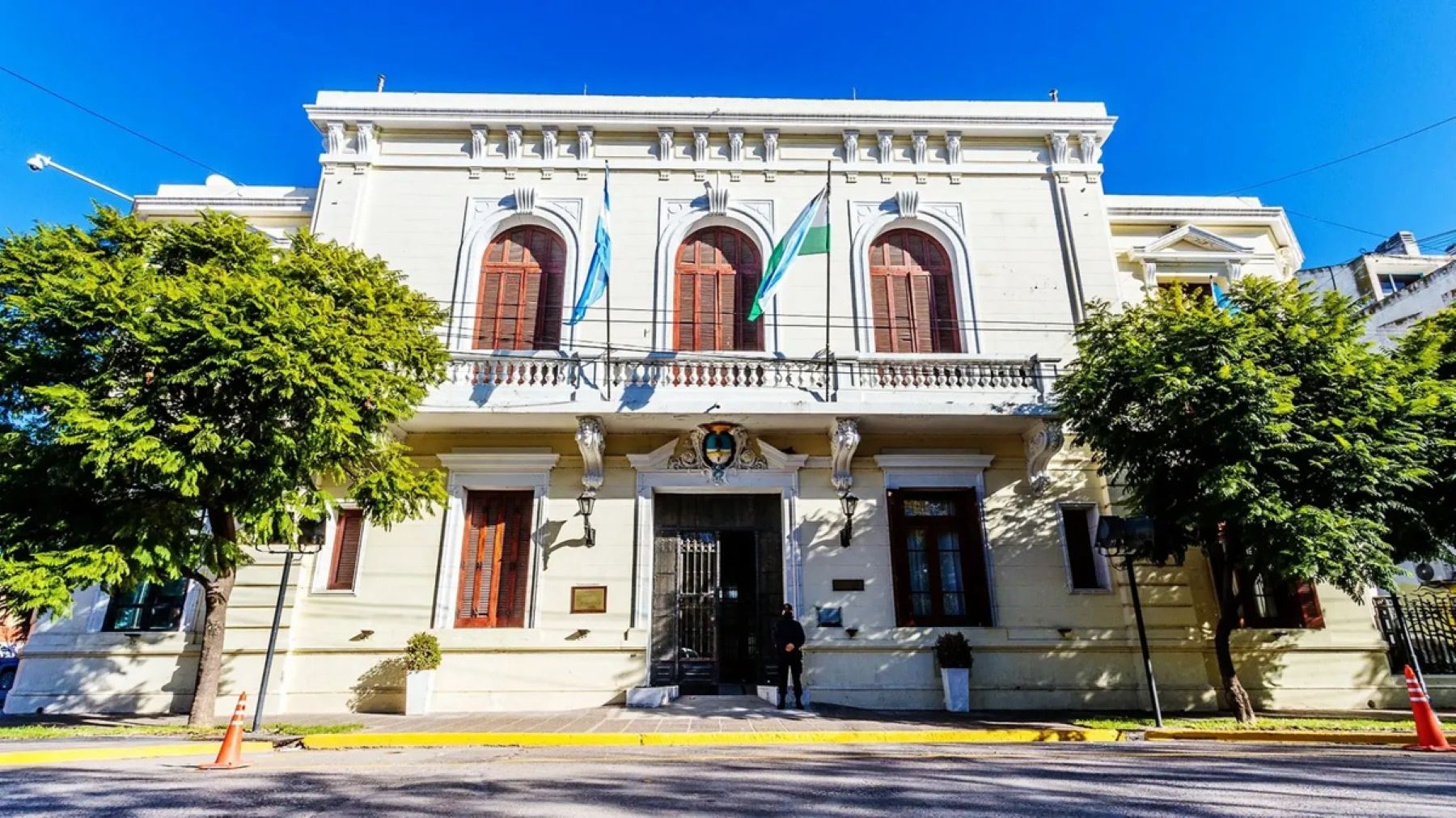 Río Negro da 180 días extra a más de 30 comisiones de fomento para ...