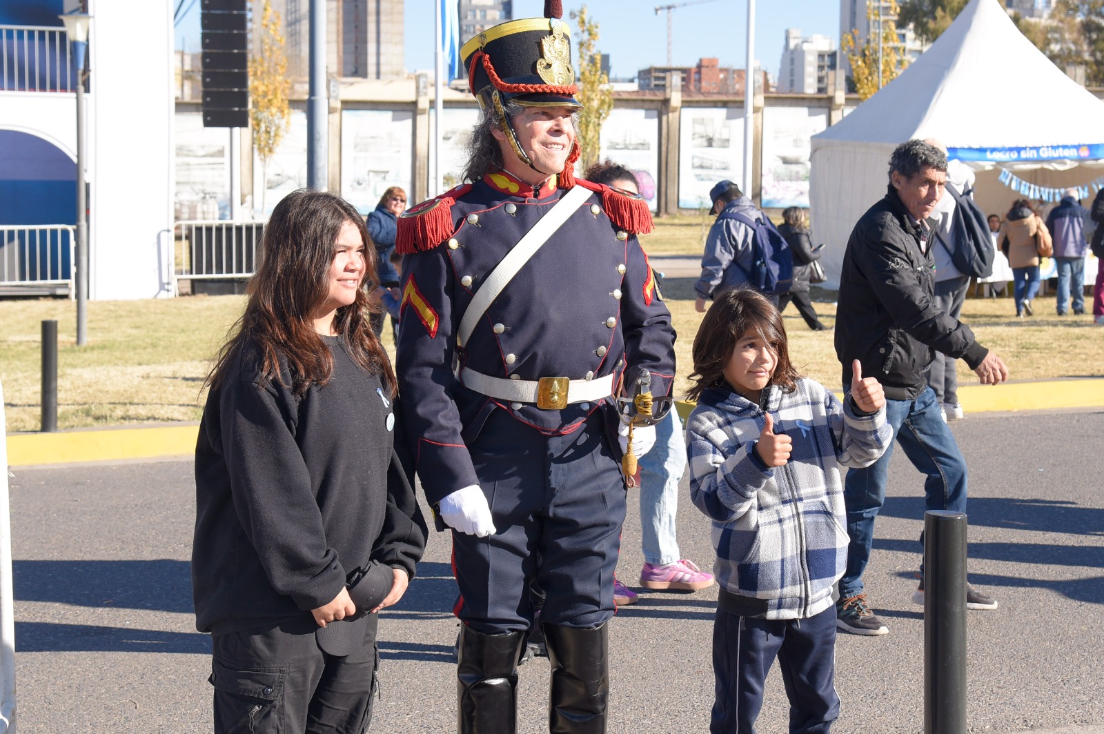 En fotos | Así se vivió el Cabildo Abierto en Neuquén por el 25 de Mayo ...