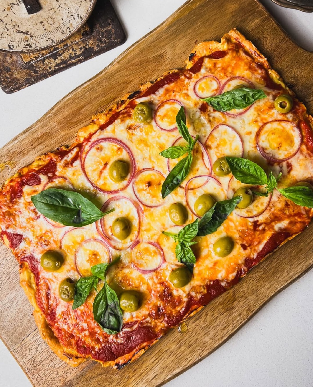 Con todo el sabor de la pizza casera, con base de pollo y sin harinas ...