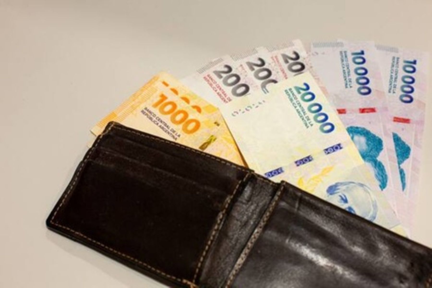 Todo sobre el aguinaldo: fechas y plazos legales para cobrar en julio ...