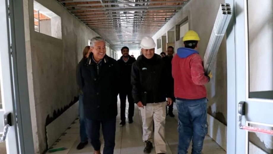 «Necesitamos que la gente pague»: Rolando Figueroa visitó obras en el ...