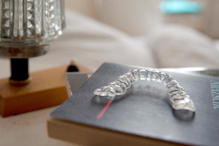 Bruxismo: Causas y soluciones para quienes hacen rechinar los dientes