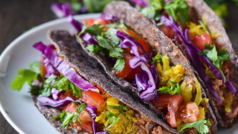 Tacos con coloridos irresistibles