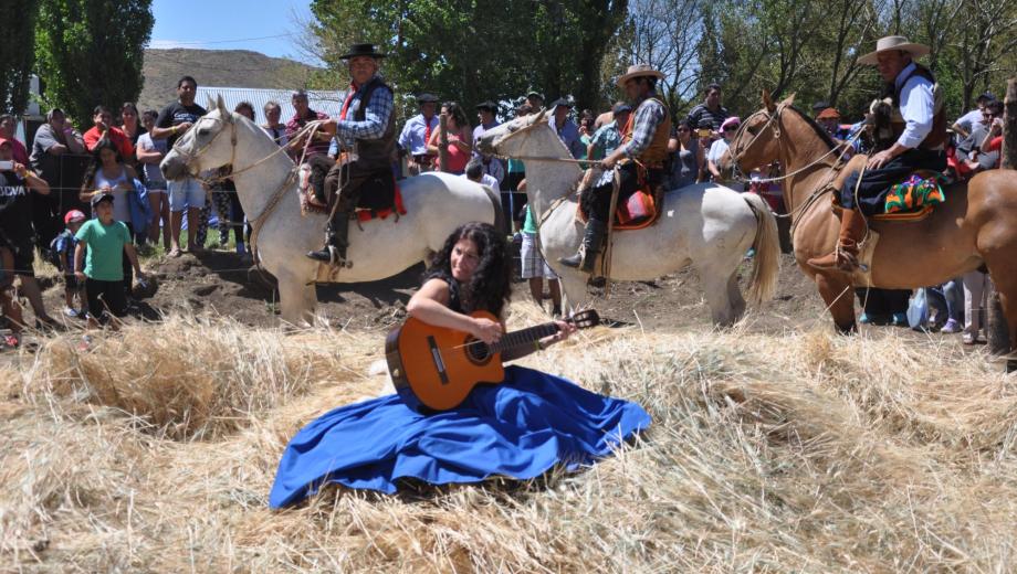 La Fiesta del Ñaco le pondrá brillo al norte neuquino