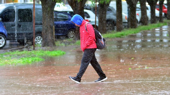 El pronóstico se cumplió: empezó a llover en la región - Diario Río Negro
