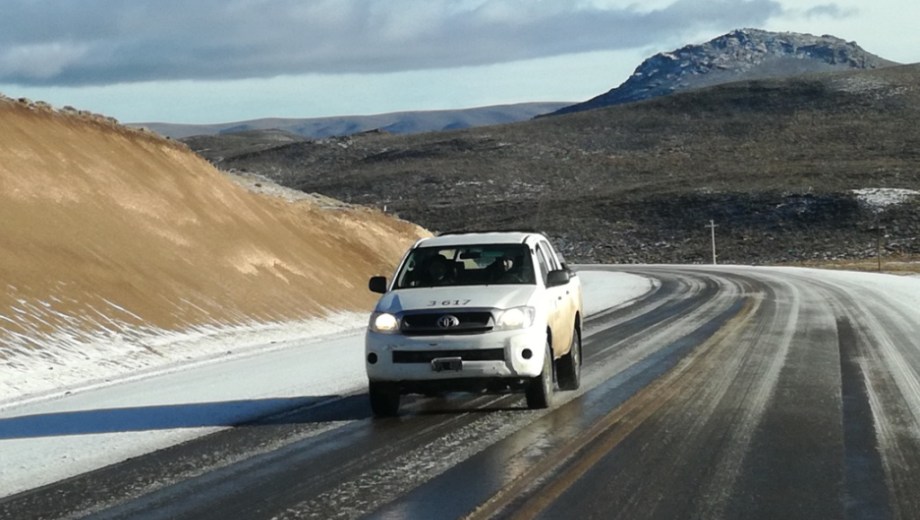 Con el asfalto, la Ruta 23 ahora es más rápida... y peligrosa